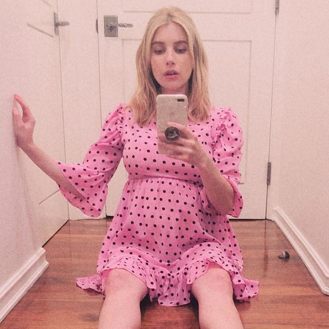 Check Out Emma Roberts Chic Pregnancy Style